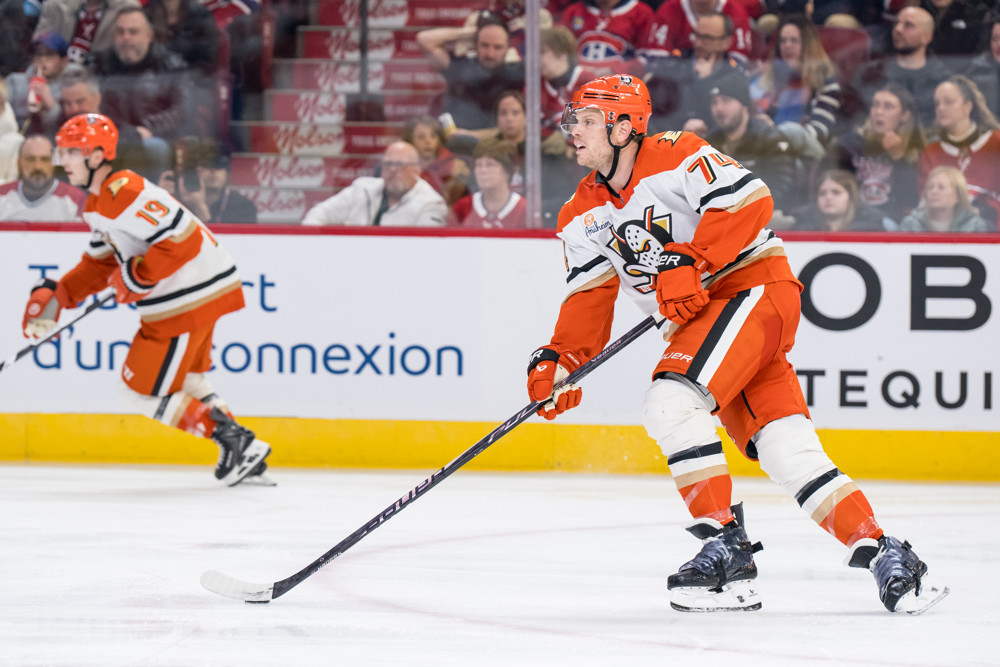 Flyers, Ducks, Blackhawks All Eyeing John Carlson - Gino Hard